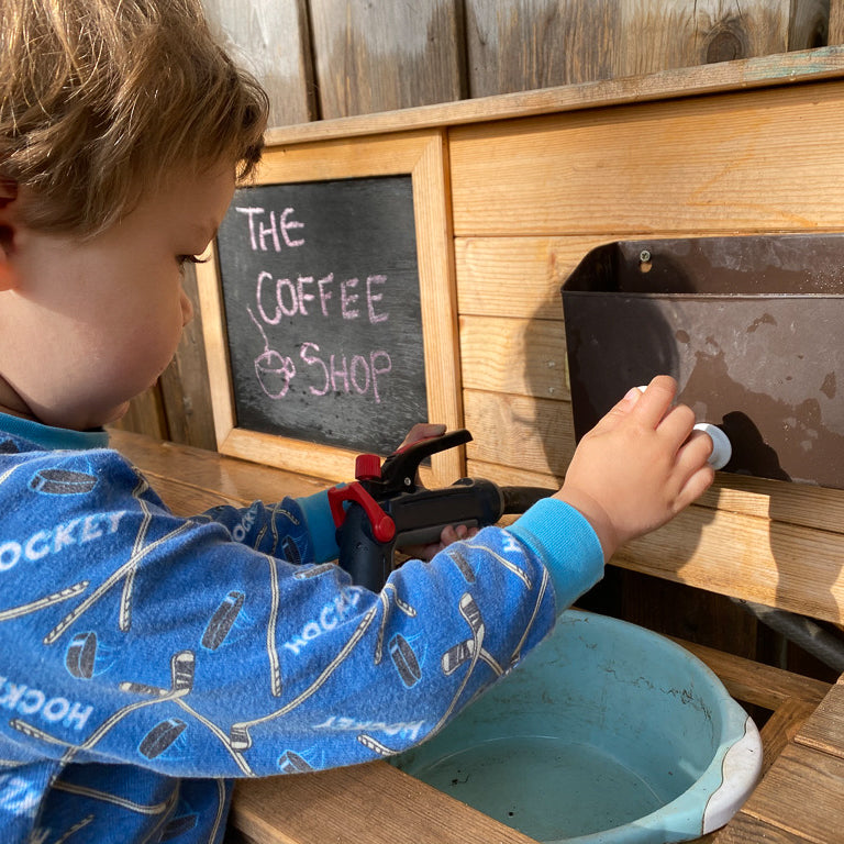 Mud Kitchen XL – My Giant Games